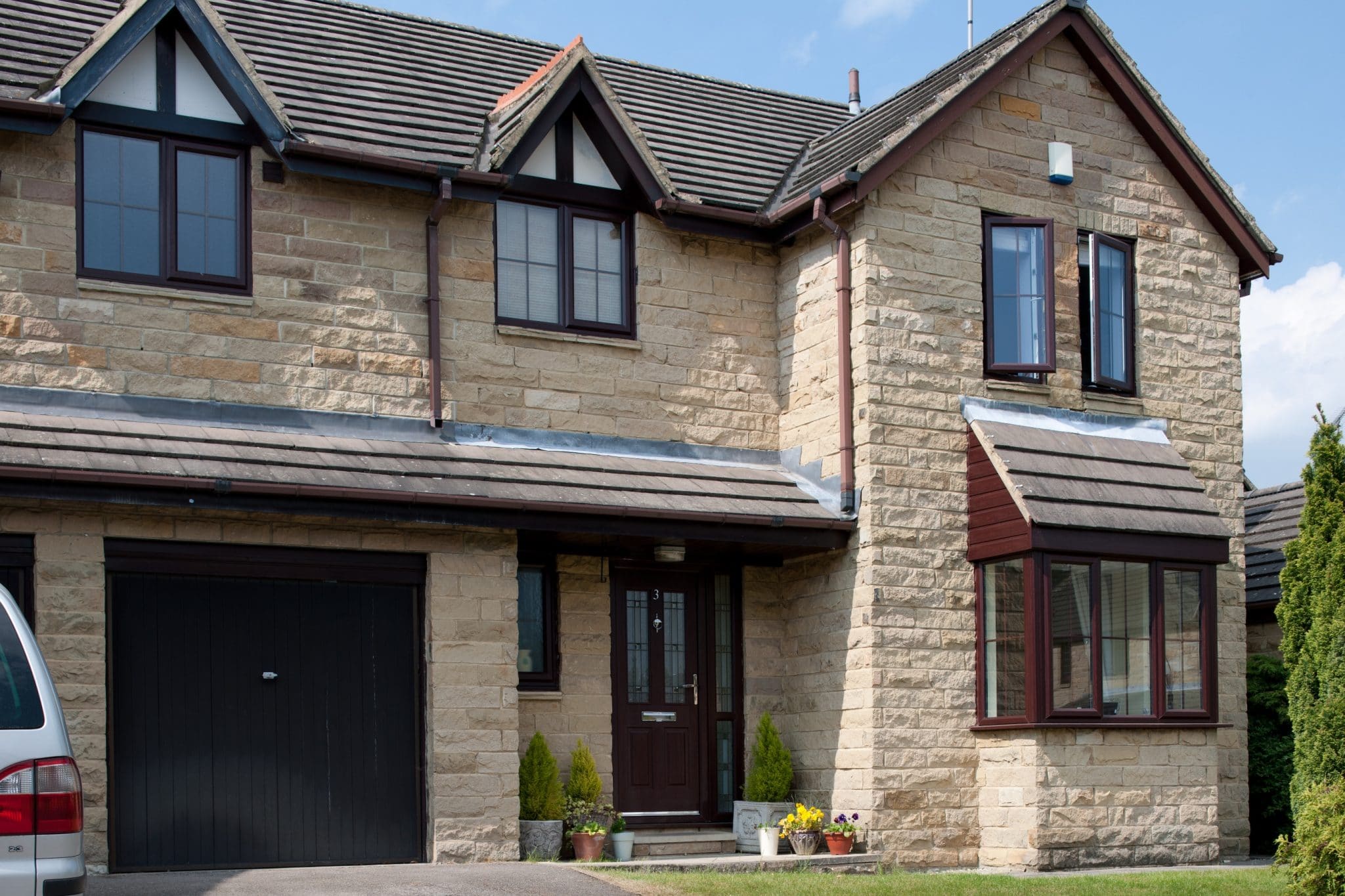 Full-Front-House | Oaktree Home Improvements